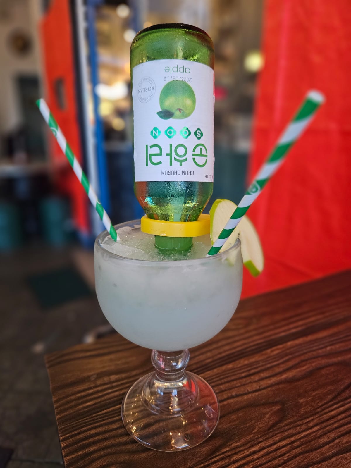 Jumbo Soju Cocktail - Green Apple 점보 소주 칵테일 - 사과 | TRAIN TO POCHA